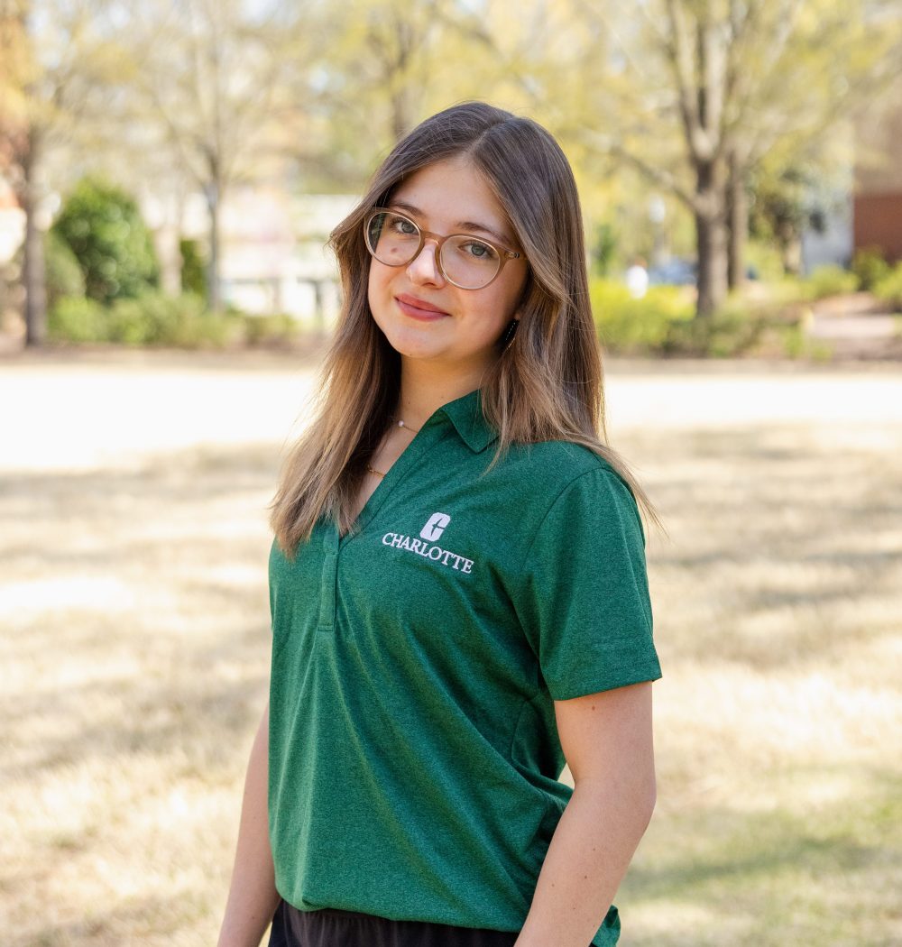 Liv Chambers (she/her) - New Student Orientation